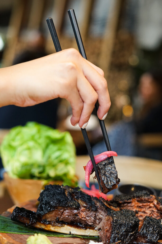 Food and Booze: ¿Quiénes somos, dónde estamos y qué comemos?